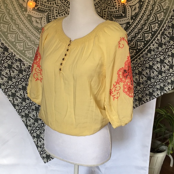 B sharp | Tops | B Sharp Open Crochet Sleeve Top | Poshmark